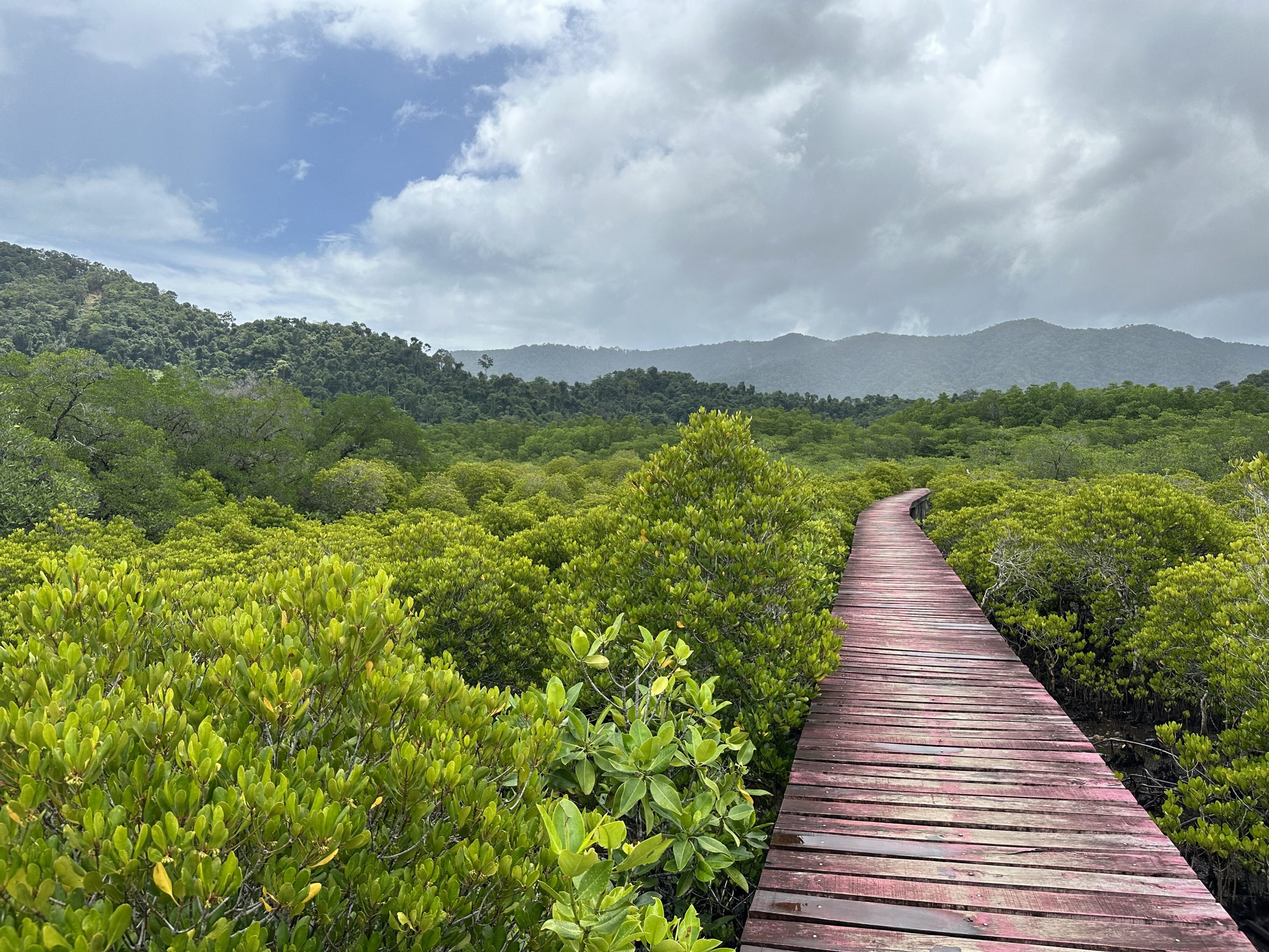 Exploring Koh Chang - Song of the Open Road